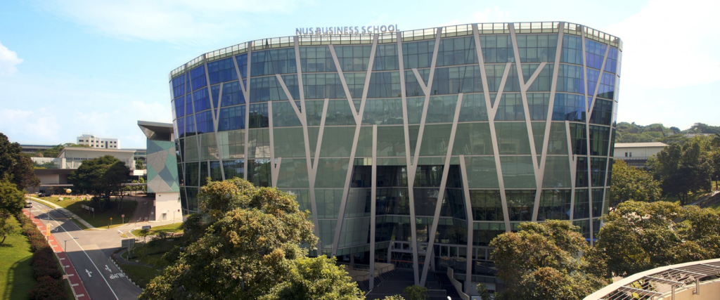 Accelerated Management Program (AMP) - NUS Business School